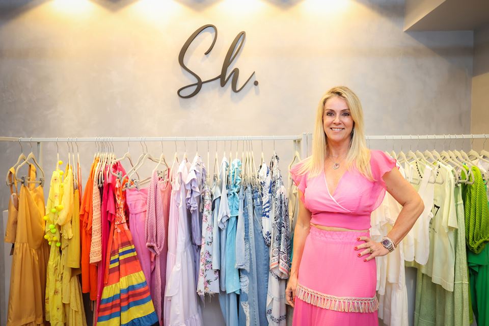 Elisa Monteiro inaugura a loja Sh. com desfile animado no Lago Sul