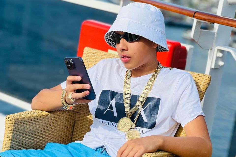 Nino Abravanel após sucesso na web: "Sou da periferia e brilhei"