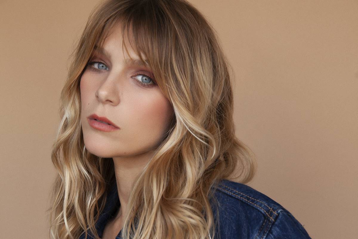 Após passagem pela TV, Isabella Santoni curte nova fase no streaming