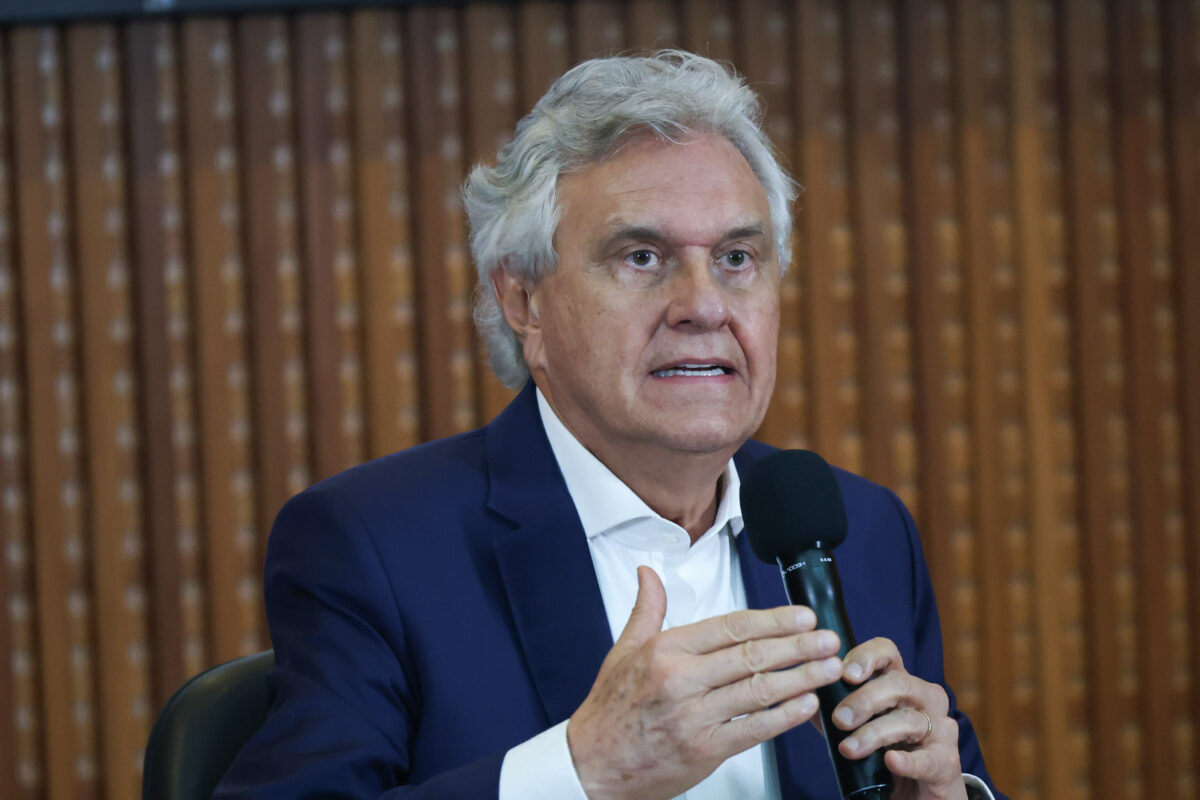 Caiado oficializa entrada no PSD e apoia vice como sucessor em Goiás