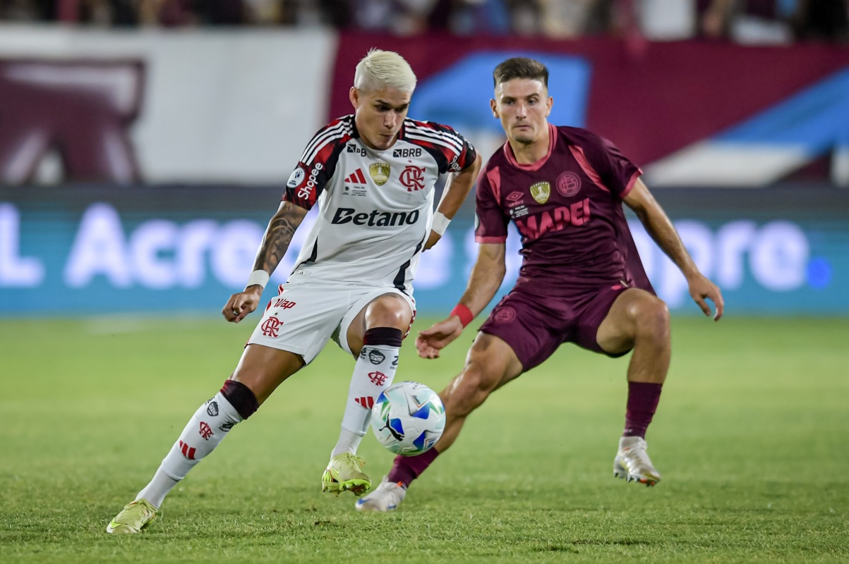 Lanús derrota o Flamengo por 1 x 0 no primeiro jogo da Recopa