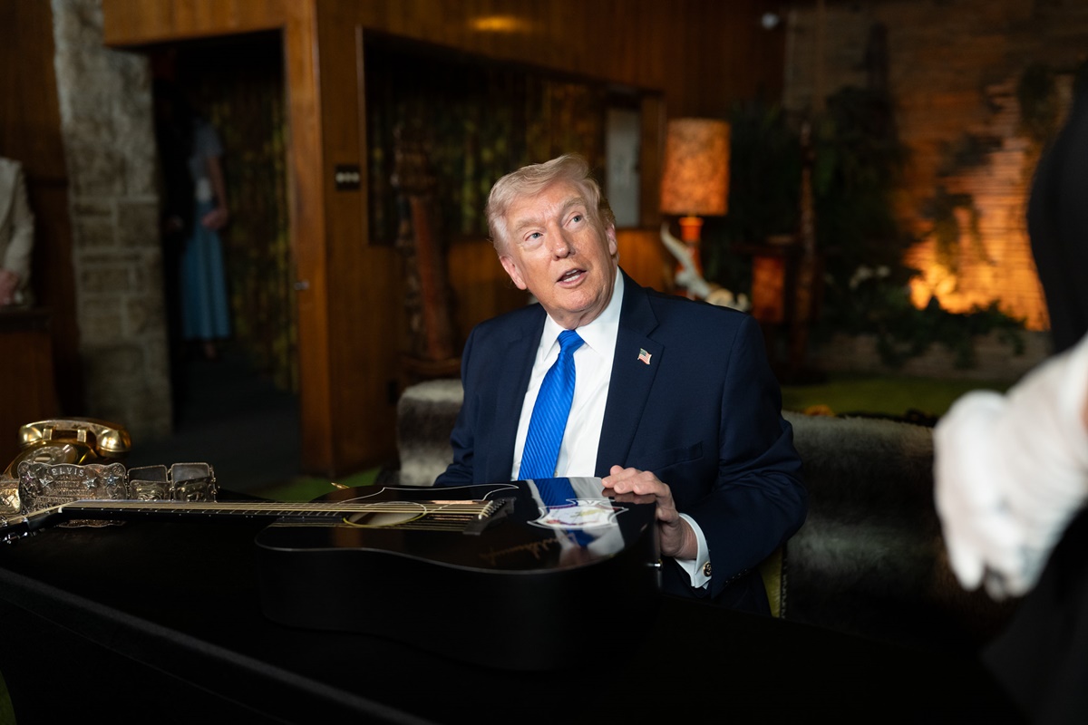 Trump diz ter tido sucesso no Irã, mas não crava data para cessar-fogo