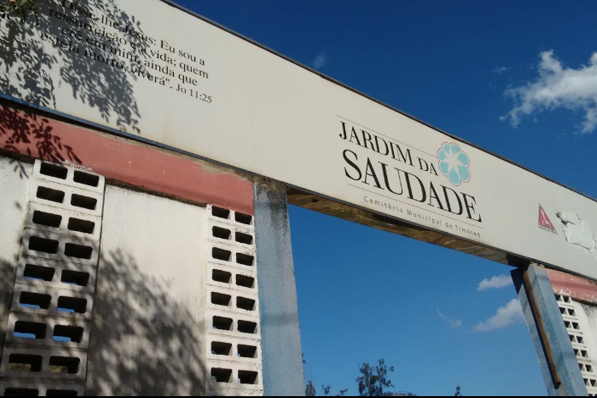 MG: vereador denuncia que família velou corpo em cozinha de cemitério